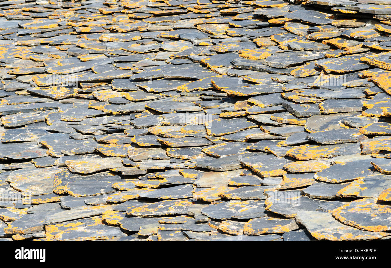 Construit à partir de pierres de schiste de toit. La texture de fond ...