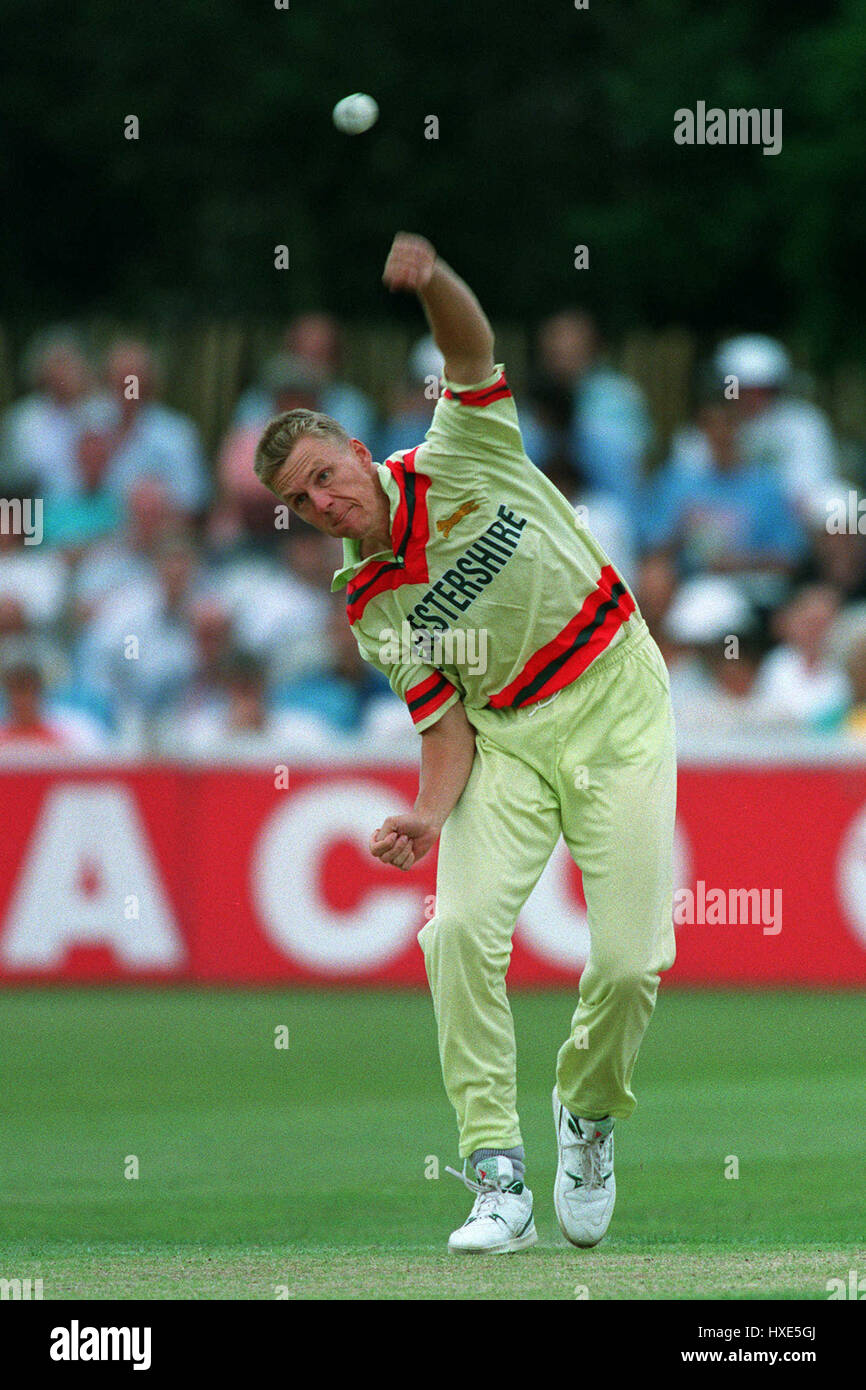 Alan mullally Banque de photographies et d’images à haute résolution ...