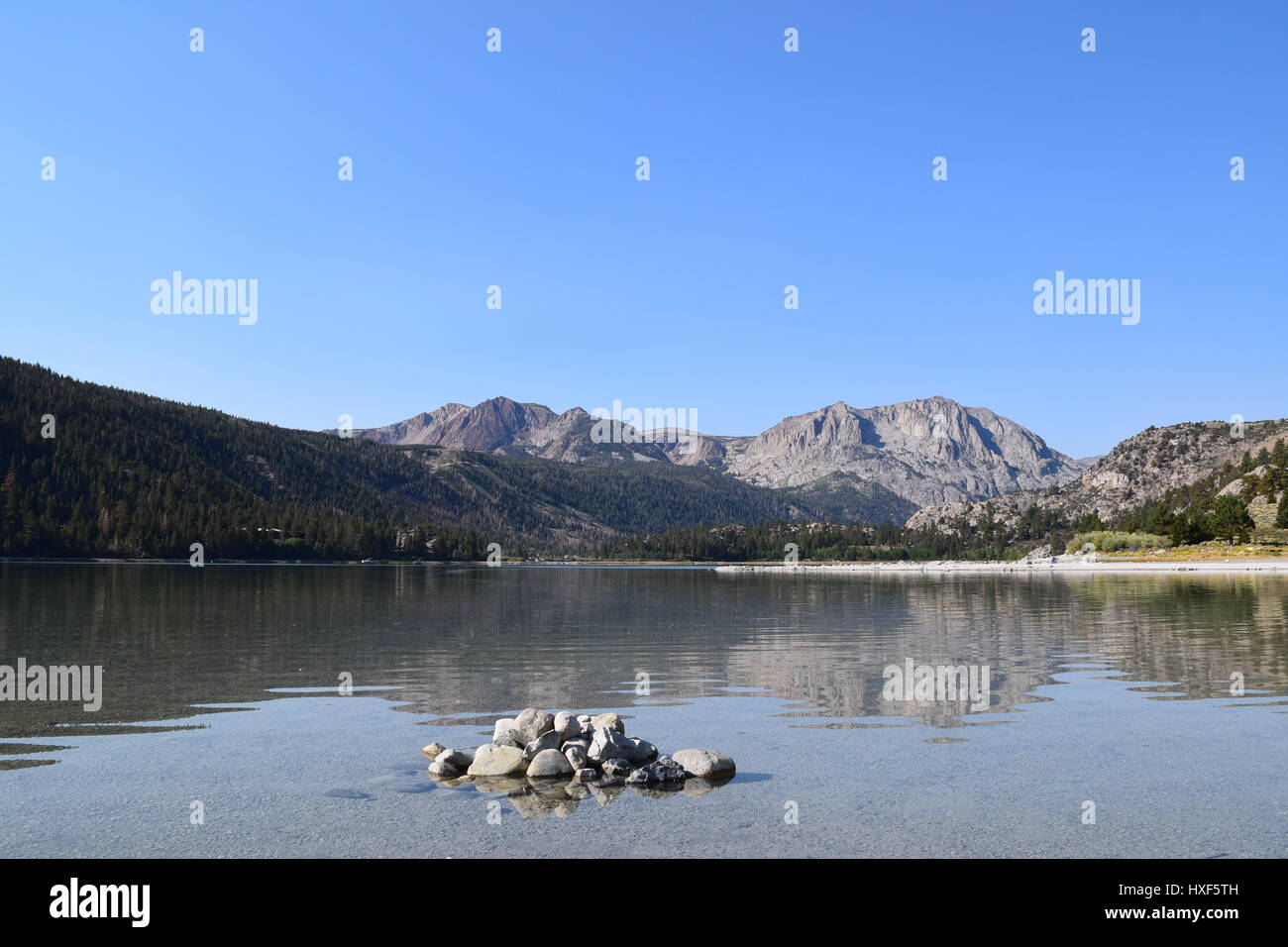 Lac californie juin Banque de photographies et d’images à haute ...