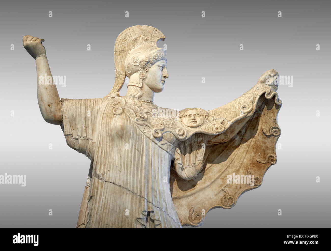 Statue romaine de la déesse Athéna à partir du tablinum de la villa des ...