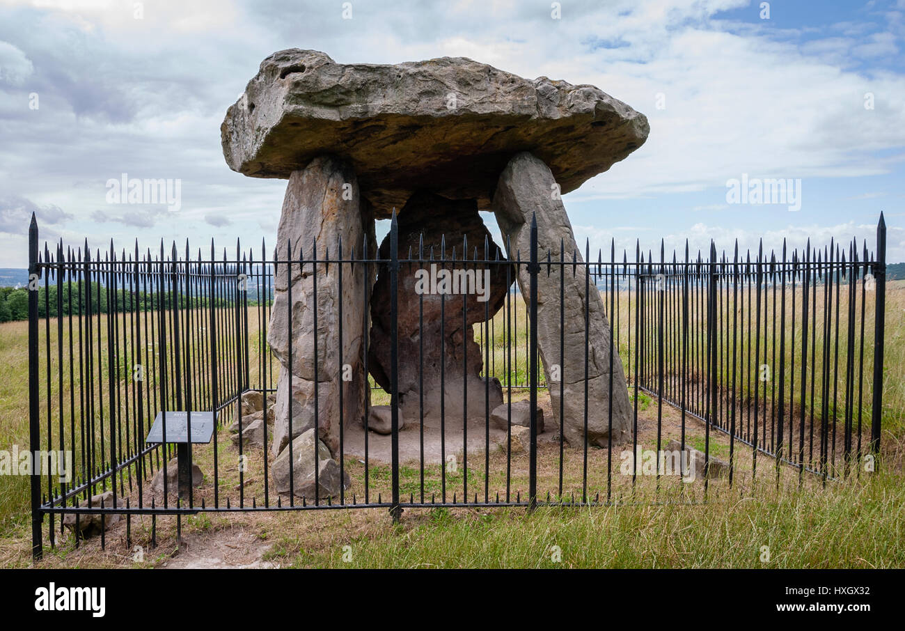 Dolmen house Banque de photographies et d’images à haute résolution - Alamy