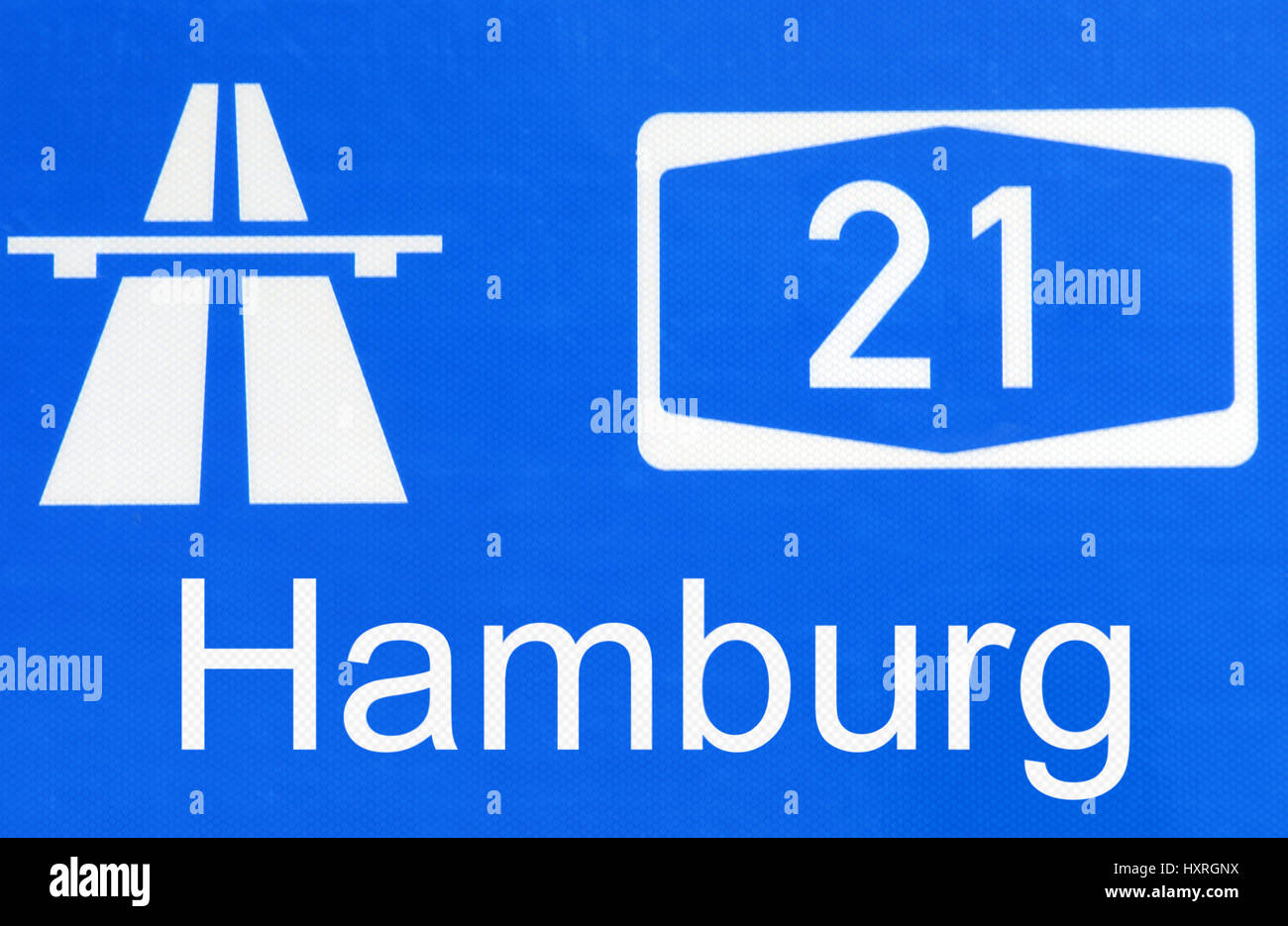 L'autoroute, les routes, panneau routier, la signalisation routière ...