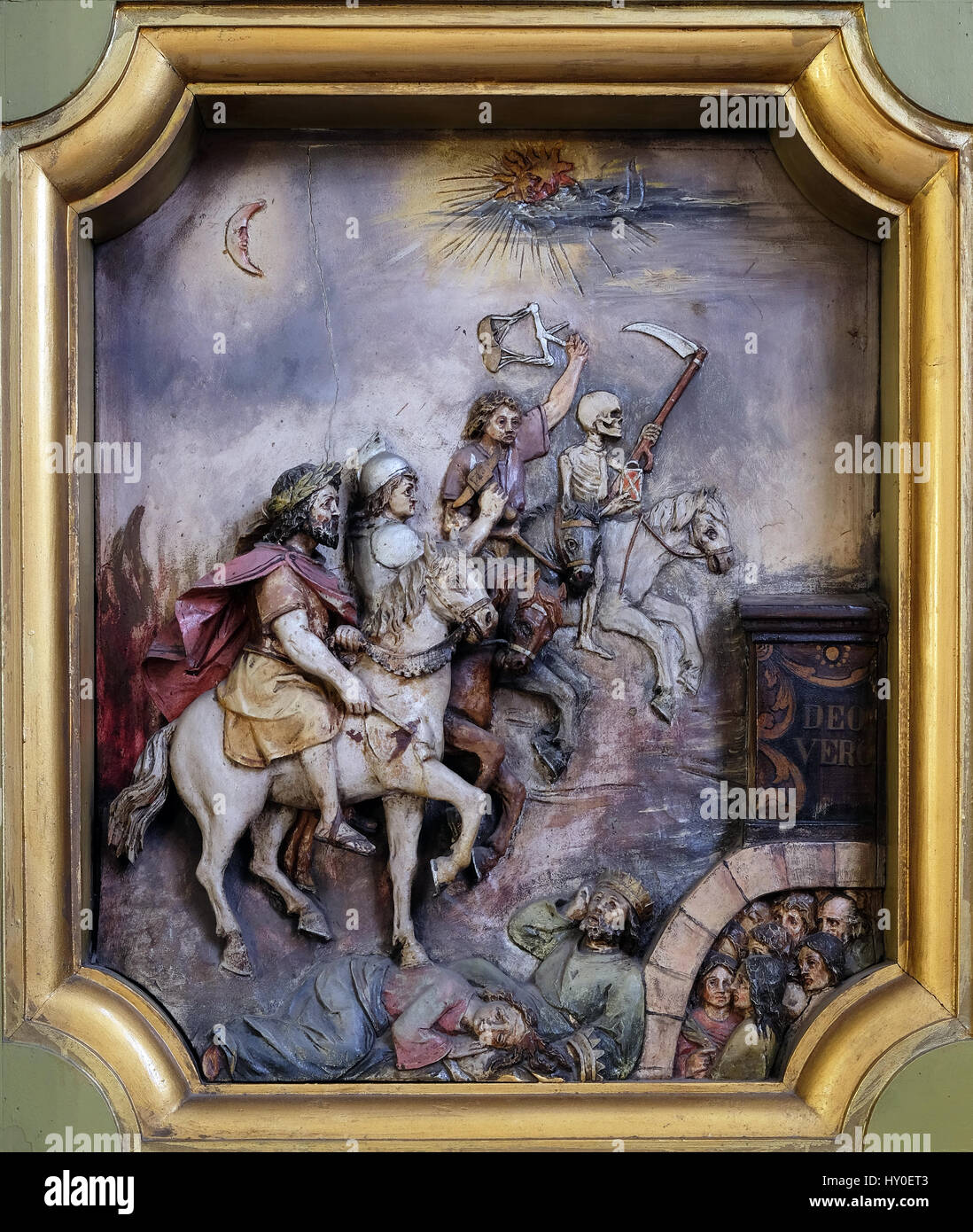 Les quatre cavaliers de l'apocalypse, Saint George autel dans la ...