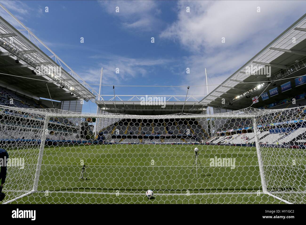 STADE FÉLIX BOLLAERT DELELIS-ANGLETERRE V PAYS DE GALLES STADE FELIX ...