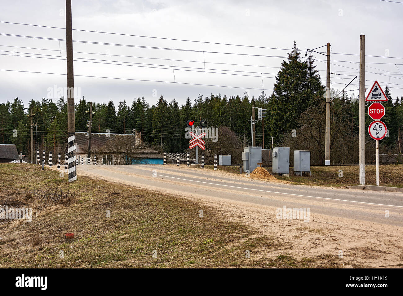 Poteaux de feux de circulation Banque de photographies et d’images à haute résolution - Alamy