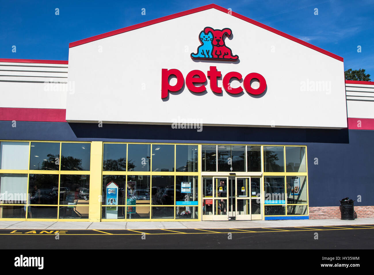 Logo petco Banque de photographies et d’images à haute résolution - Alamy