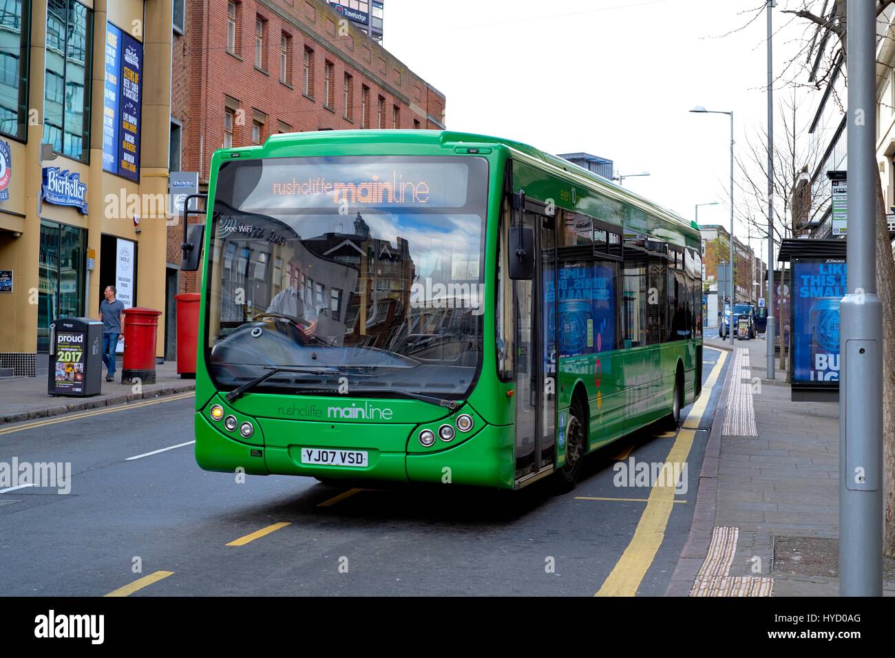 Service de bus local Banque de photographies et d’images à haute ...