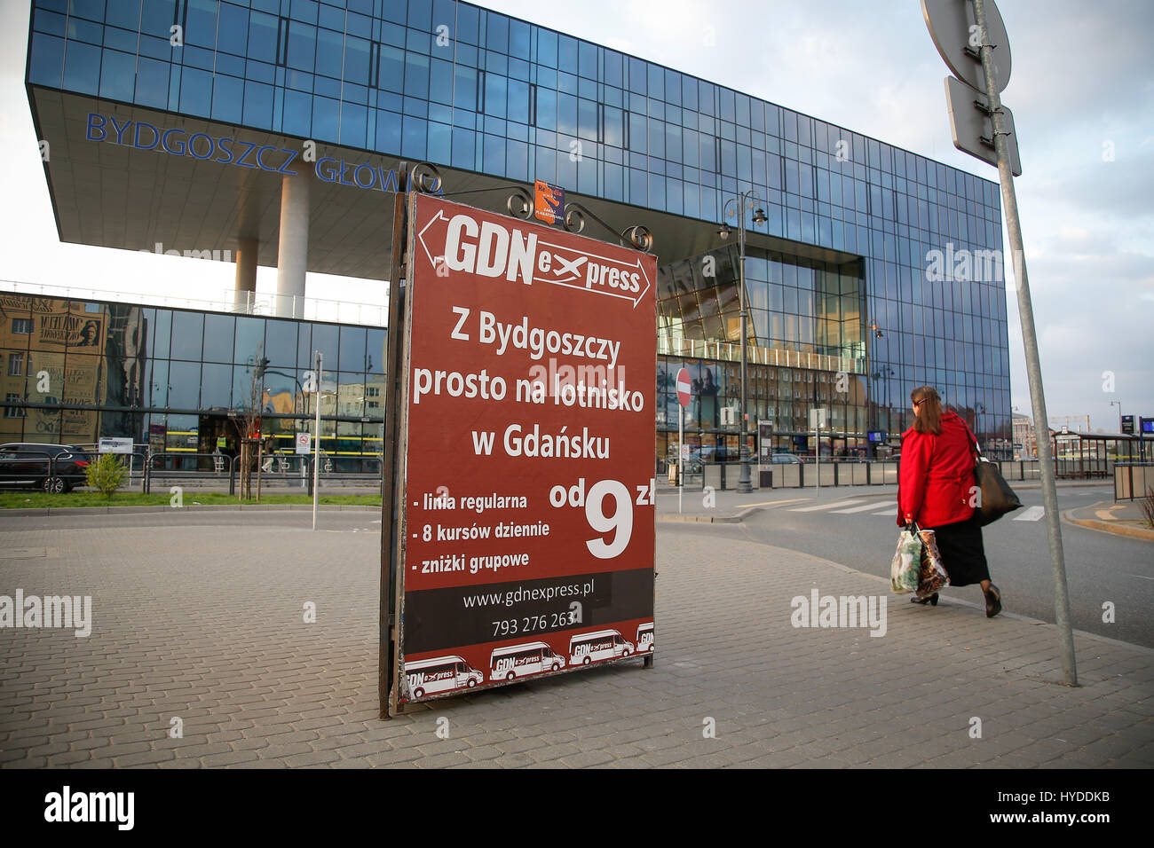 La publicité pour les trajets de l'aéroport de Gdansk pour aussi peu ...