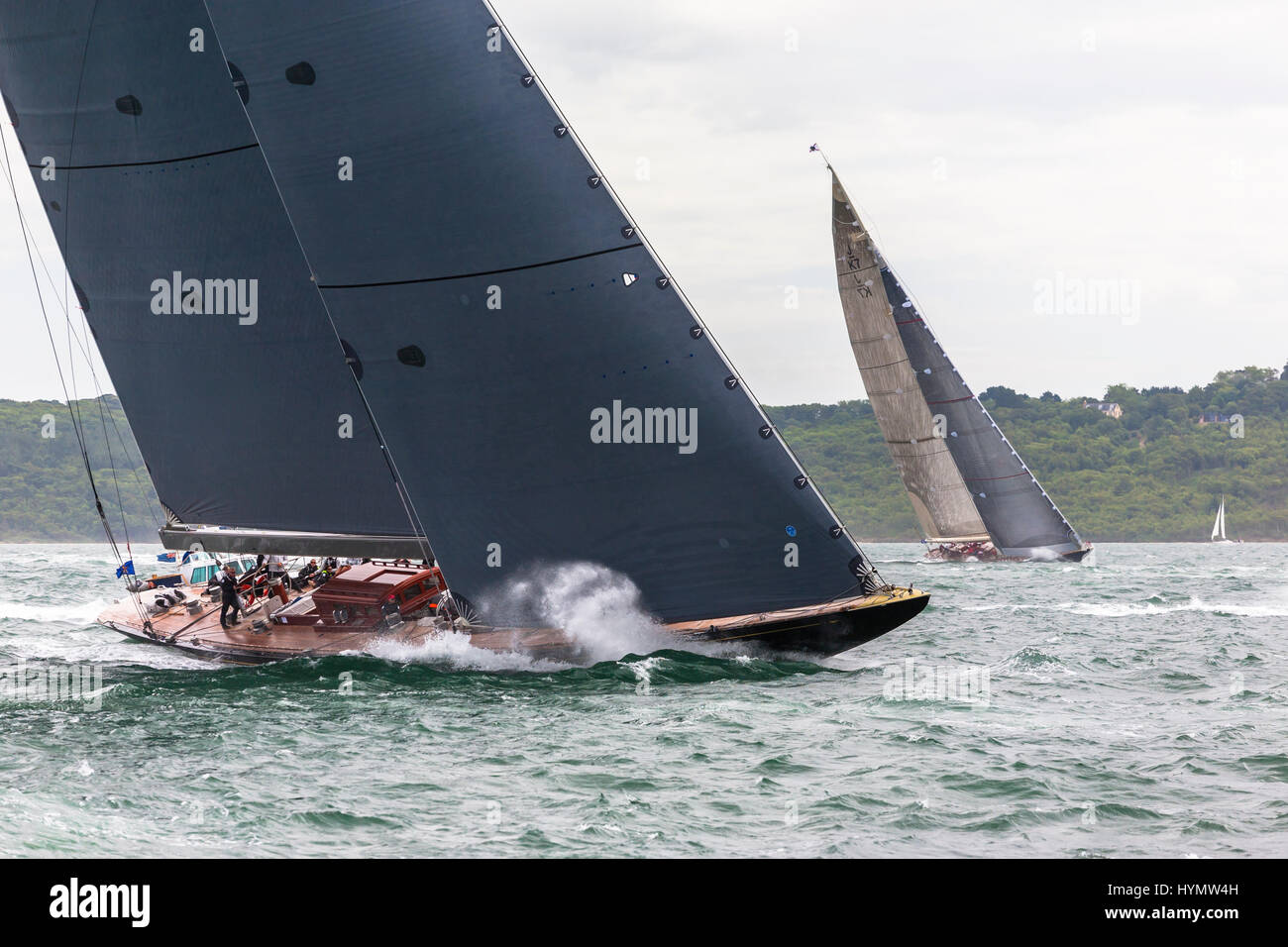 Rainbow j class regatta Banque de photographies et d’images à haute ...