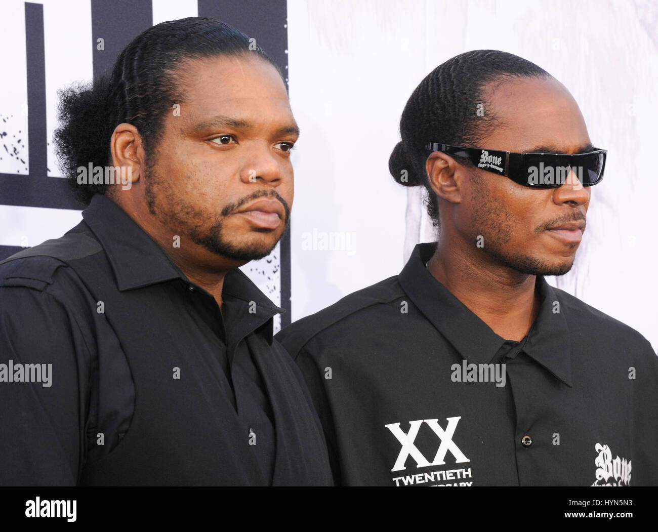 Bone Thugs-N-Harmony assiste à la Straight Outta Compton première ...
