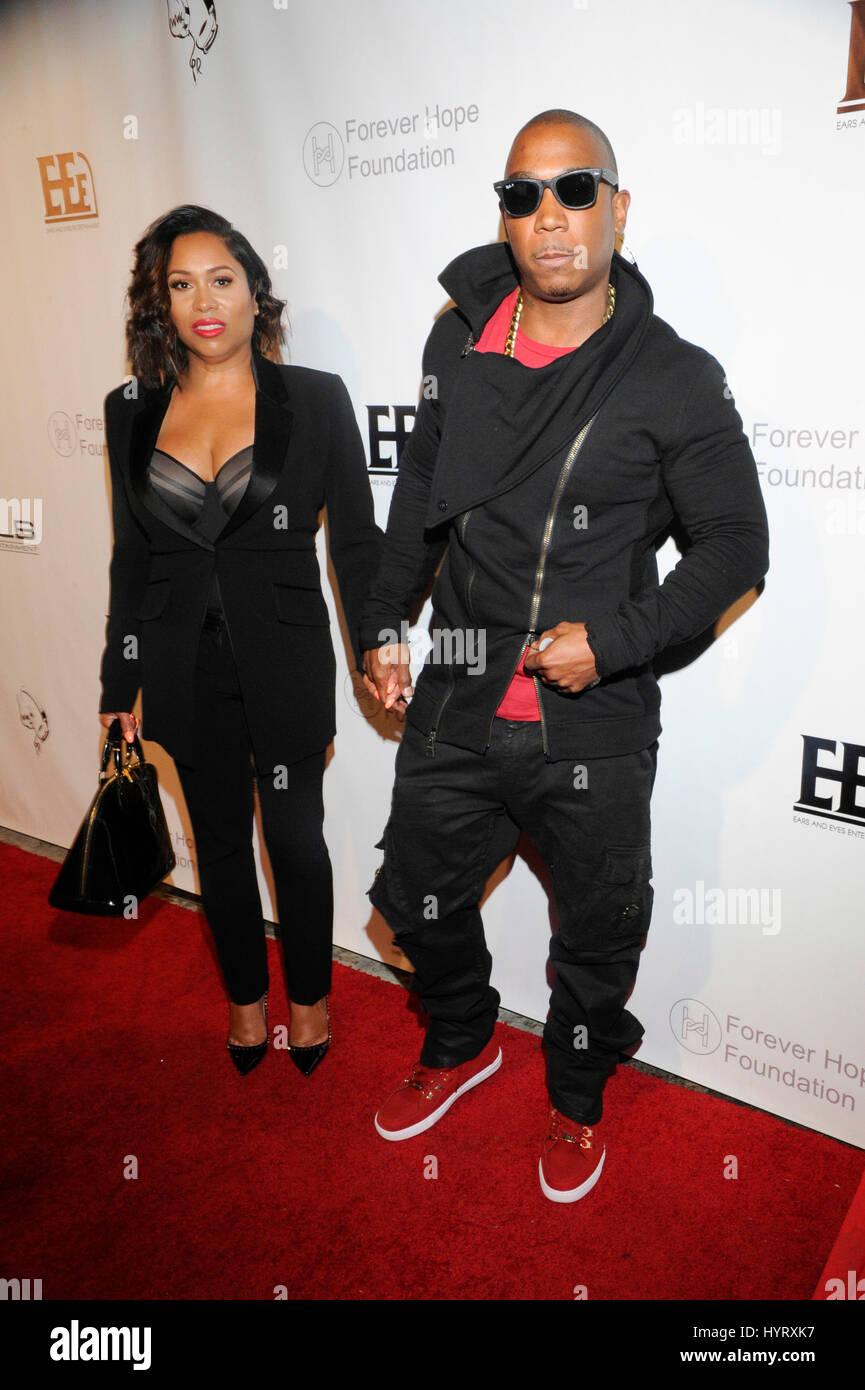 Ja Rule et épouse Aisha Atkins arrivent à Diddy's no FinnaGetLoose VMA ...