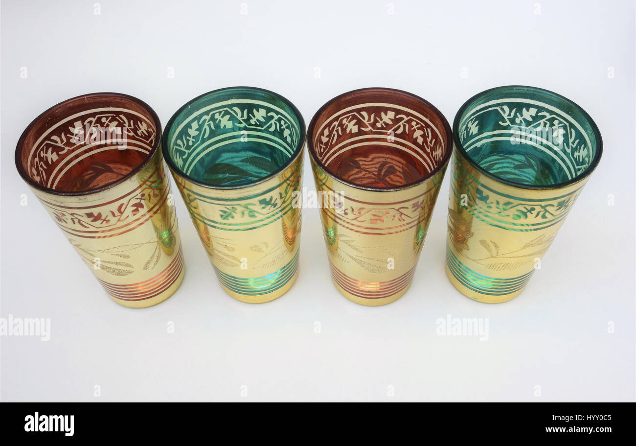 Boisson arabe Banque de photographies et d’images à haute résolution ...