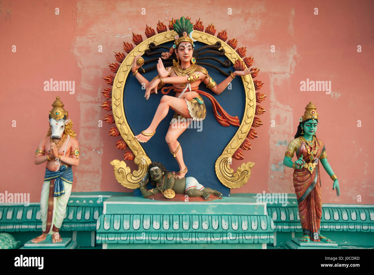 Seigneur Shiva Nataraja, statue temple sri aruloli thirumurugan, Penang ...
