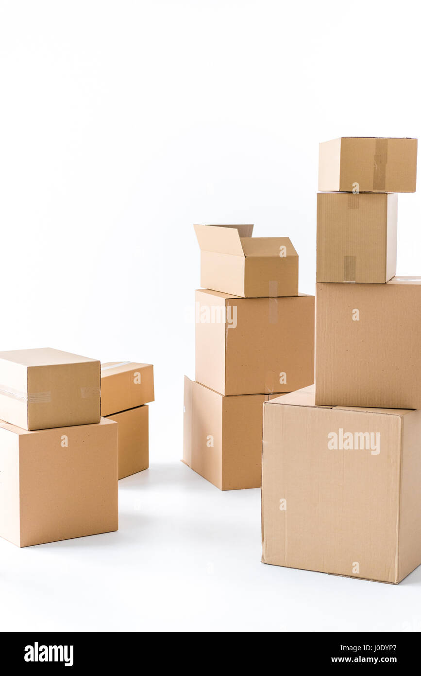 Piles De Cartons Banque d'image et photos - Alamy