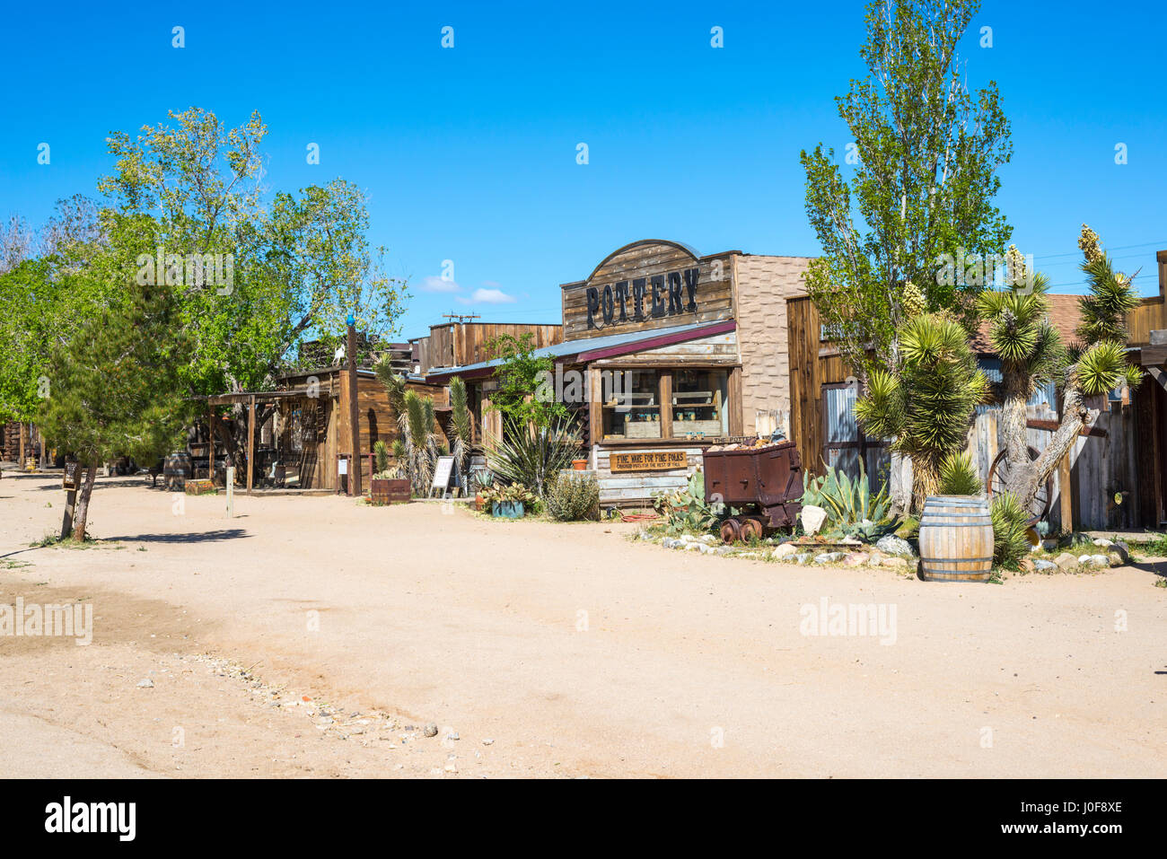 Yucca valley Banque de photographies et d’images à haute résolution - Alamy