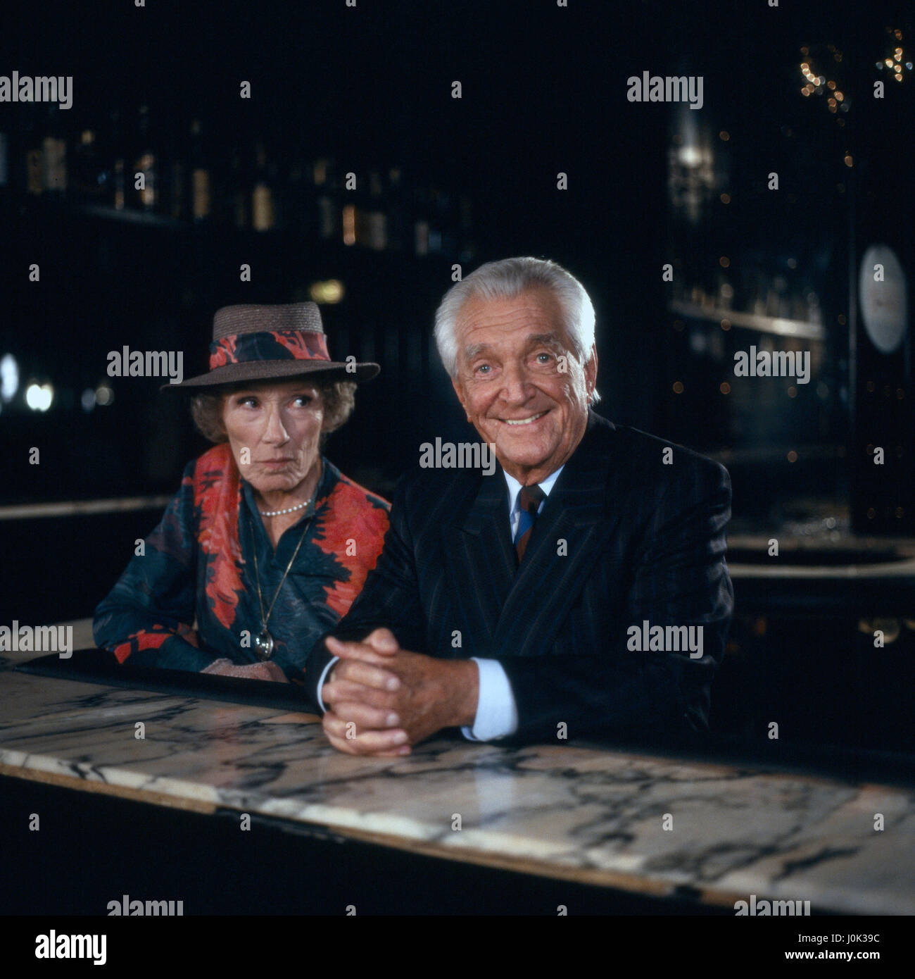 Jakob und Adele Fernsehserie Deutschland Banque d'image et photos - Alamy