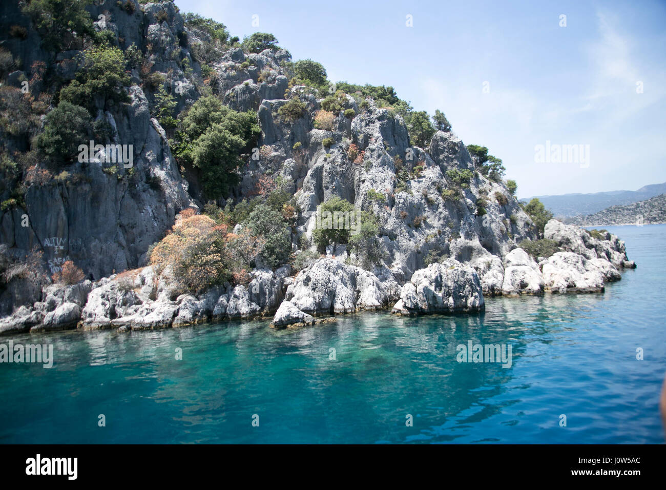 Ville engloutie de Kekova en baie de Uchagiz vue de mer à Antalya ...