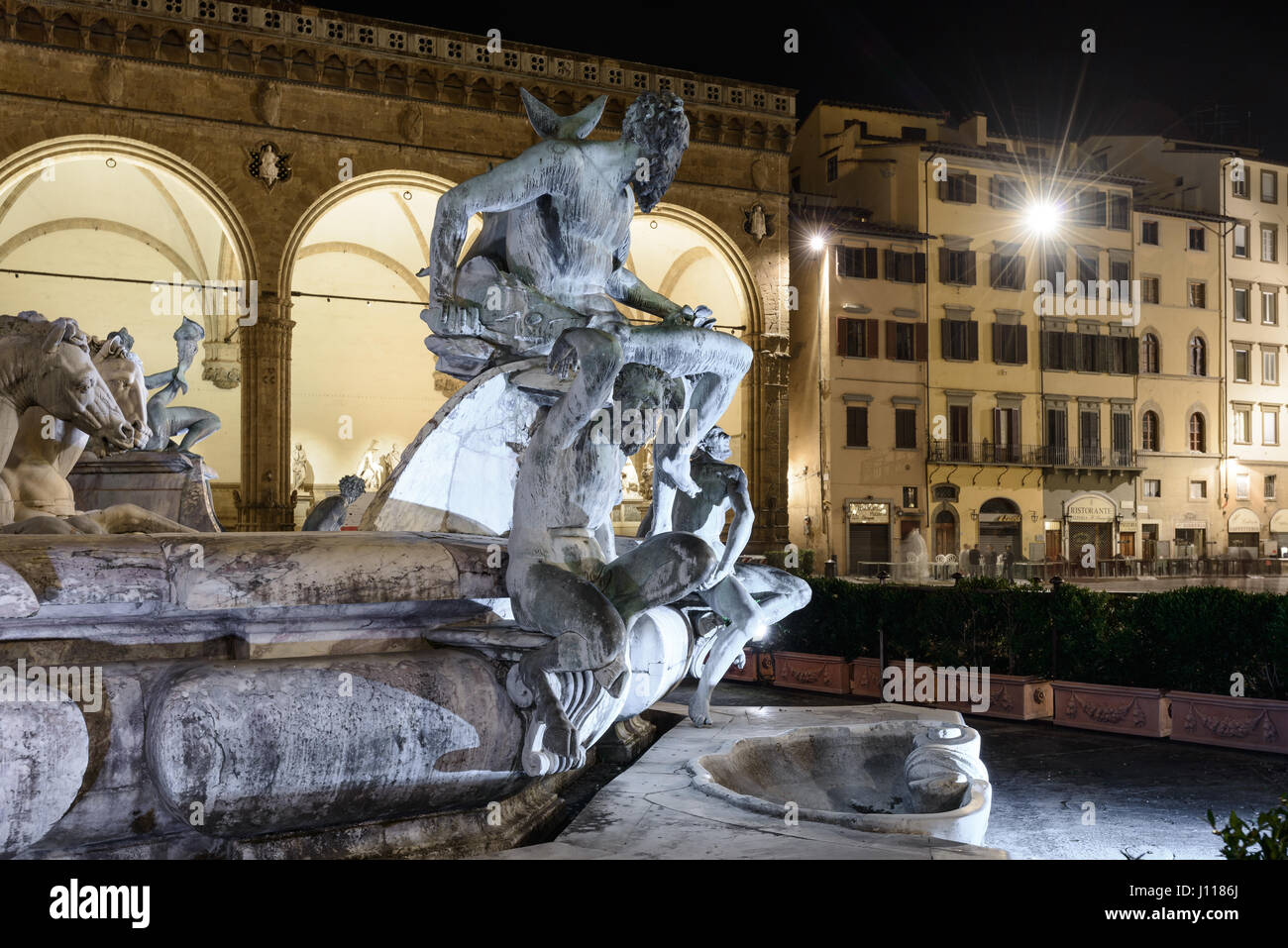 La fontaine de Neptune en place Signoria à Florence, Toscane Photo ...