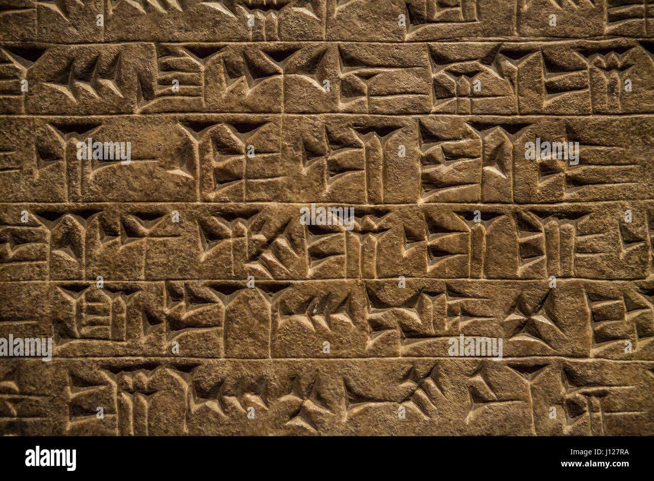 Cuneiform script Banque de photographies et d’images à haute résolution ...