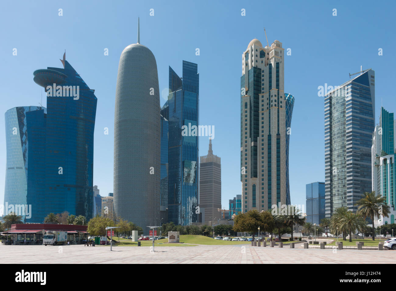 Centre ville de doha Banque de photographies et d’images à haute ...