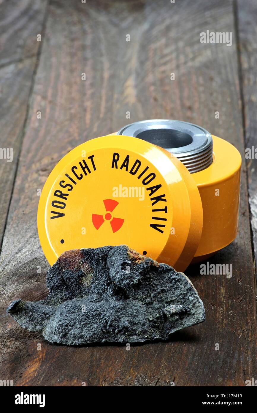 Radioactive materials Banque de photographies et d’images à haute ...