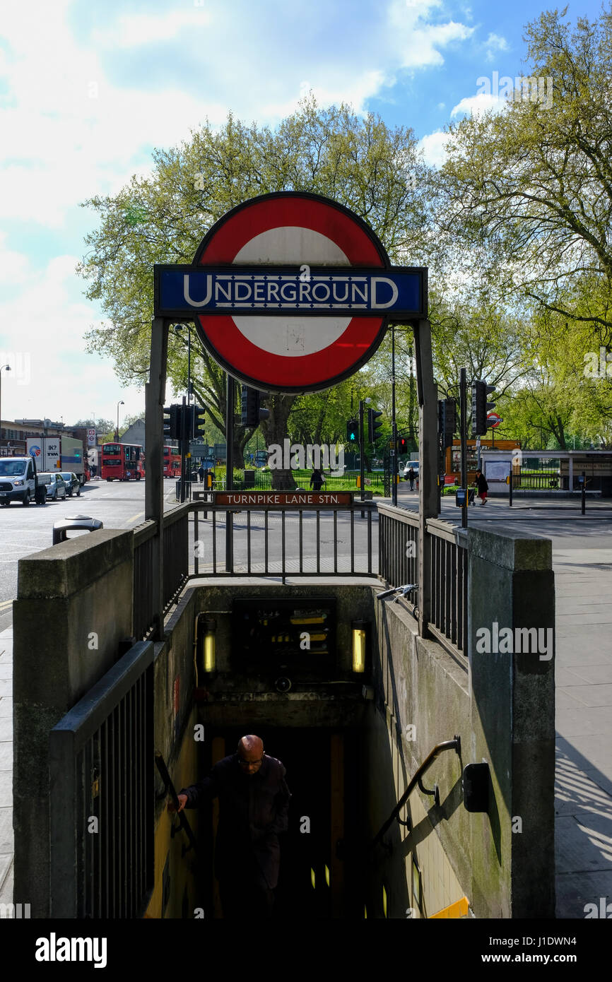 Turnpike lane Banque de photographies et d’images à haute résolution ...