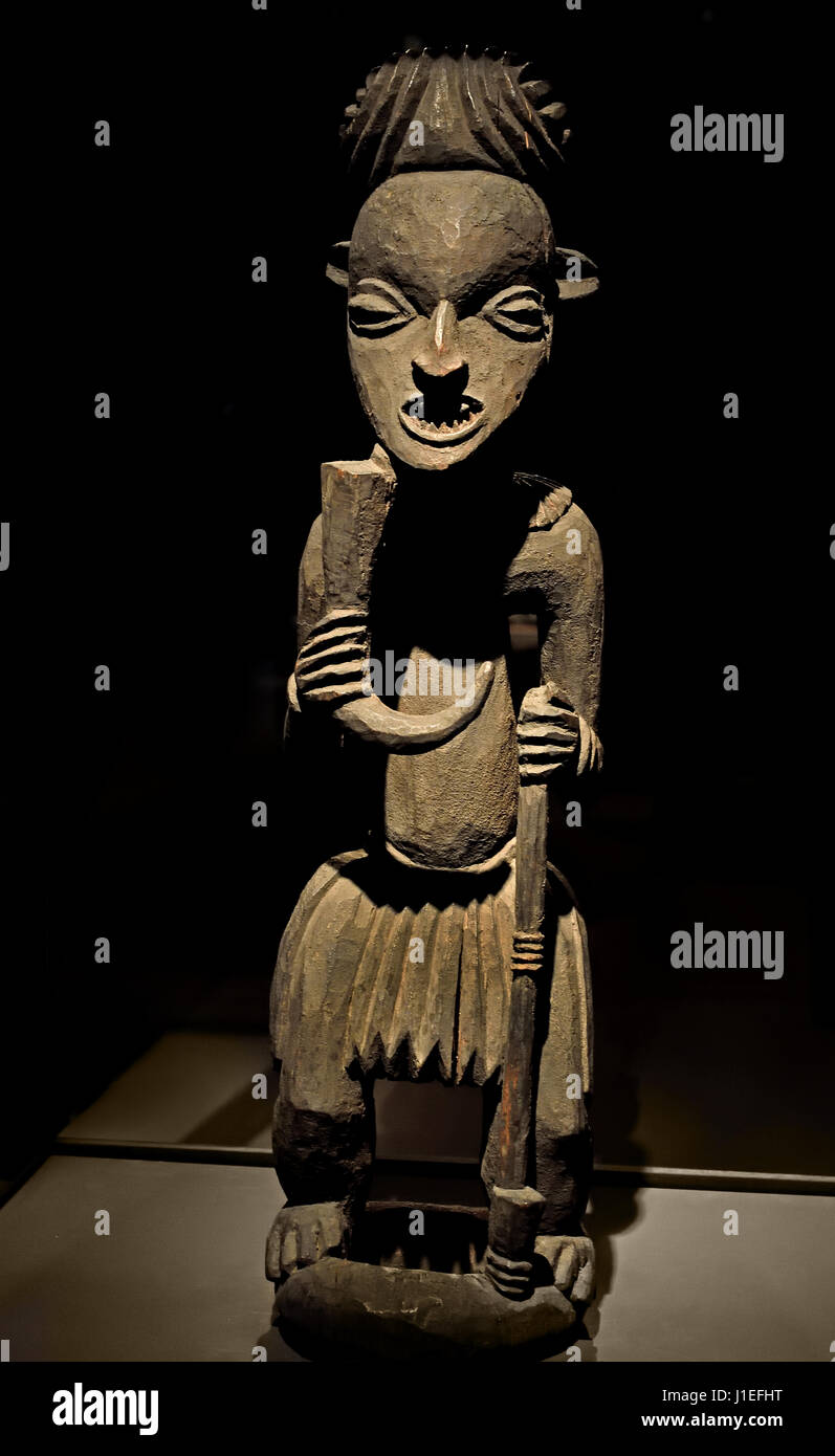 Bamileke sculpture Banque de photographies et d’images à haute ...