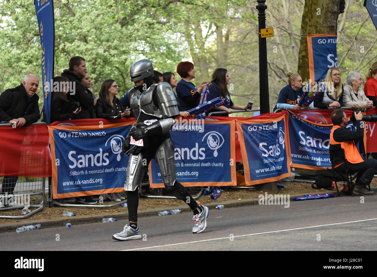Jesus at the london marathon Banque de photographies et d’images à ...