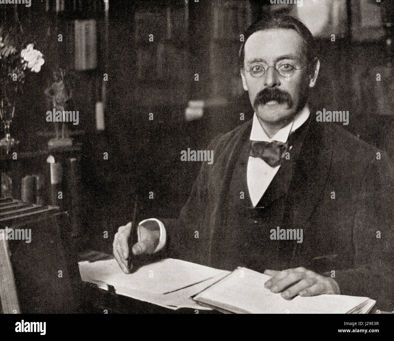 Edmund gosse Banque de photographies et d’images à haute résolution - Alamy
