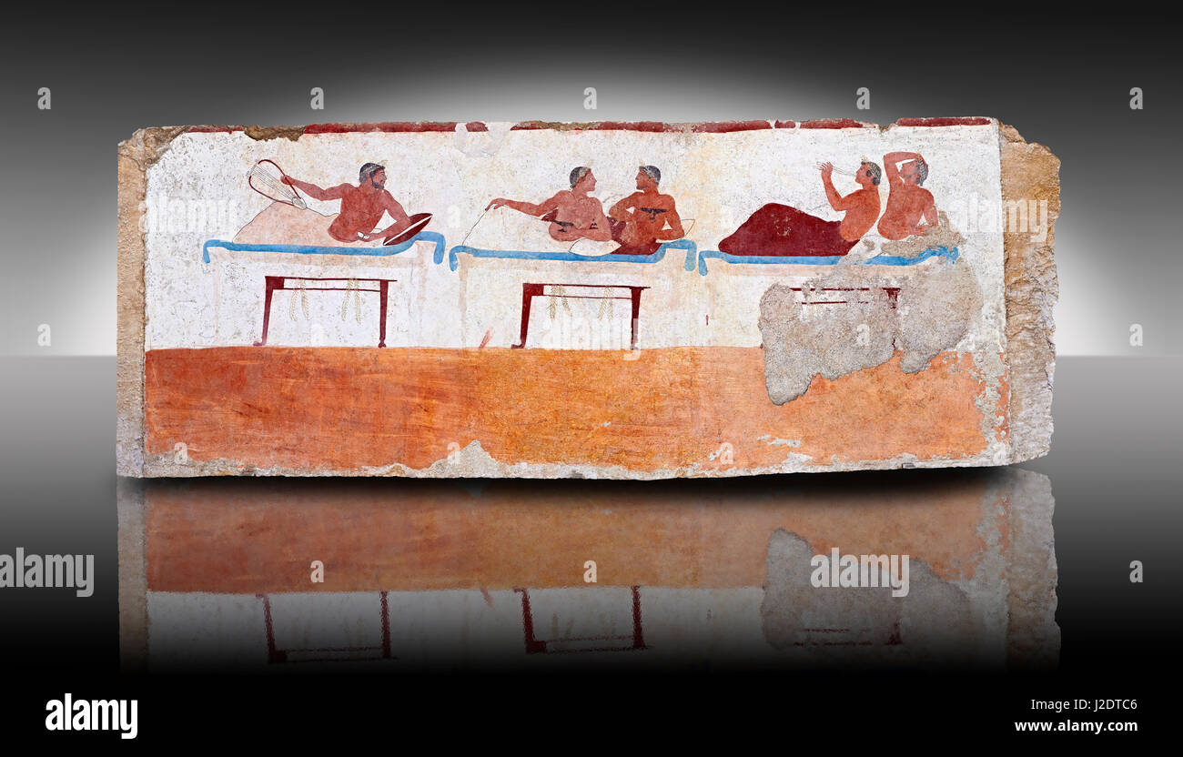 Fresque grecque sur l'intérieur de la Tombe du Plongeur [la Tomba del ...