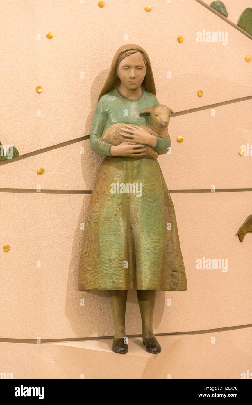 Lucia fatima Banque de photographies et d’images à haute résolution - Alamy