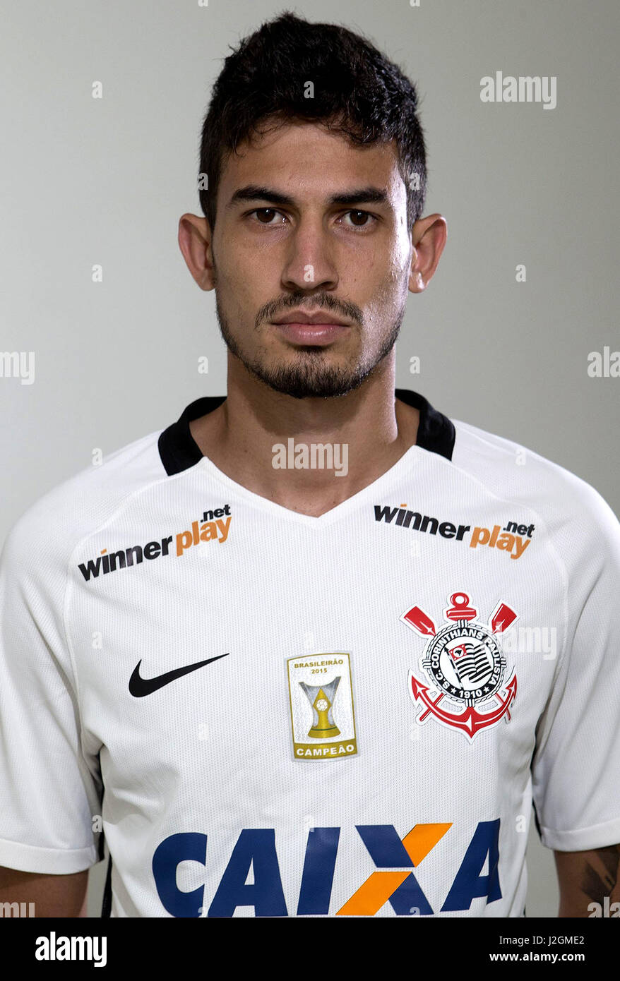 Henrique ribeiro Banque de photographies et d’images à haute résolution ...