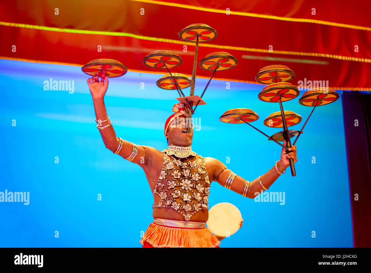 Kandy esala perahera festival mask Banque de photographies et d’images ...