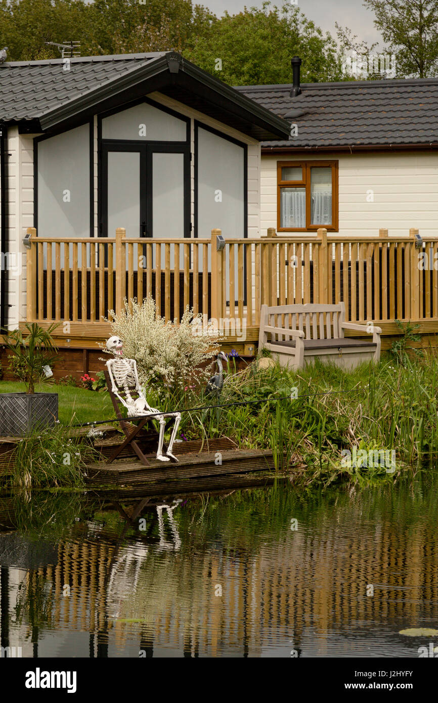 Squelette qui attend depuis longtemps Banque de photographies et d ...