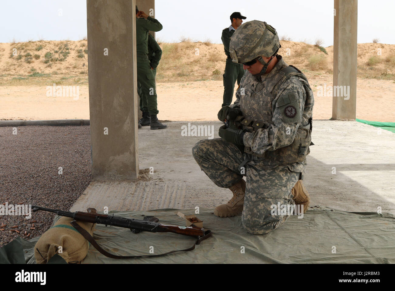 Armes militaires marocaines Banque de photographies et d’images à haute ...