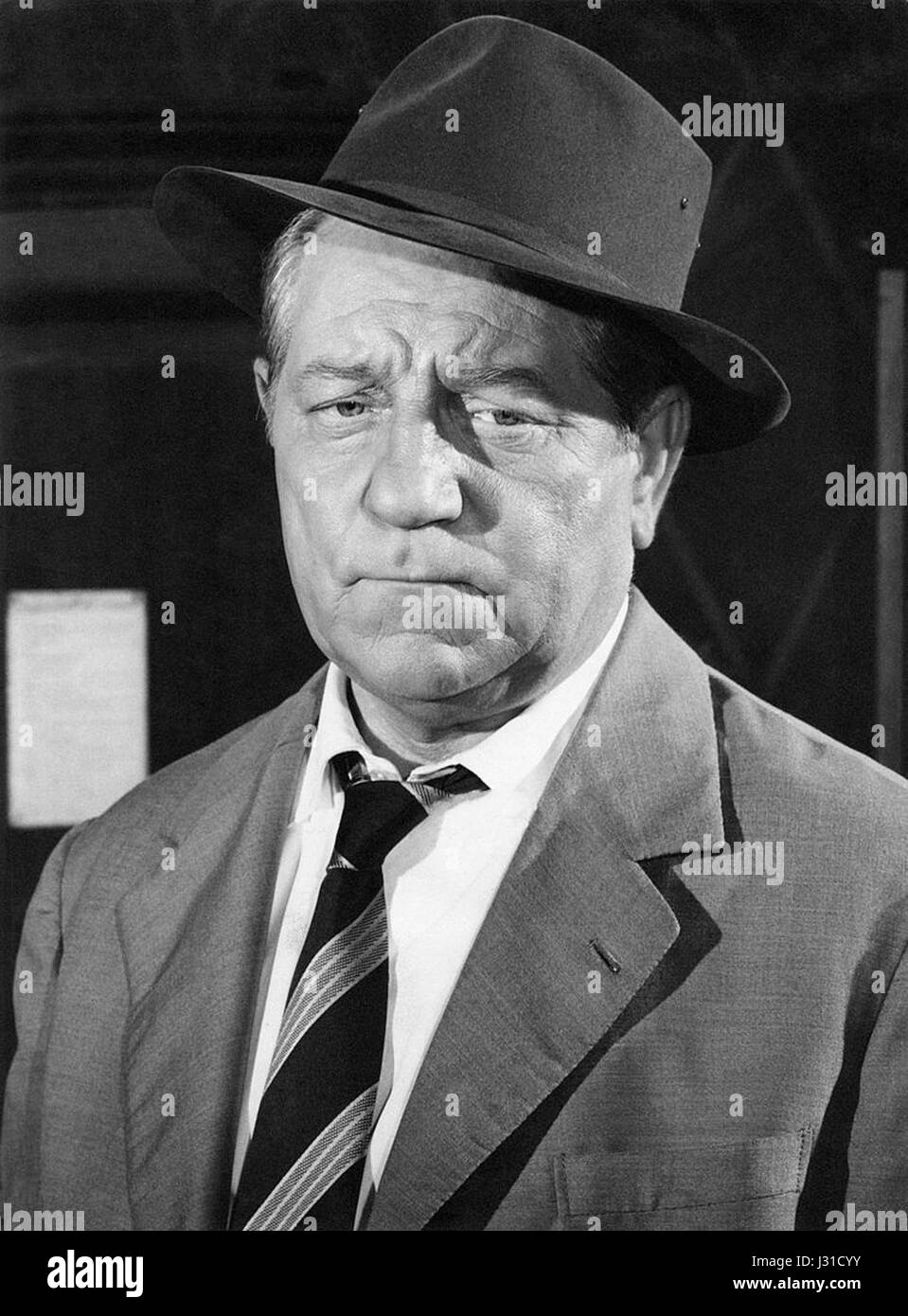 Jean gabin jean gabin jean Banque de photographies et d’images à haute ...