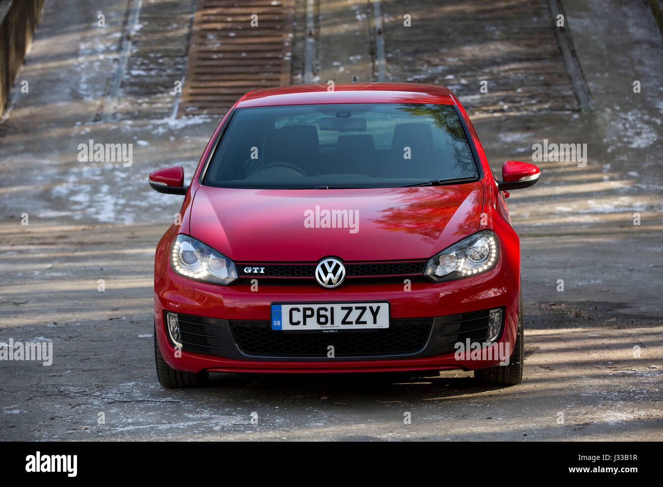 Volkswagen Golf GTI Mk6 roulant à Longcross Circuit d'essais, Chobham ...