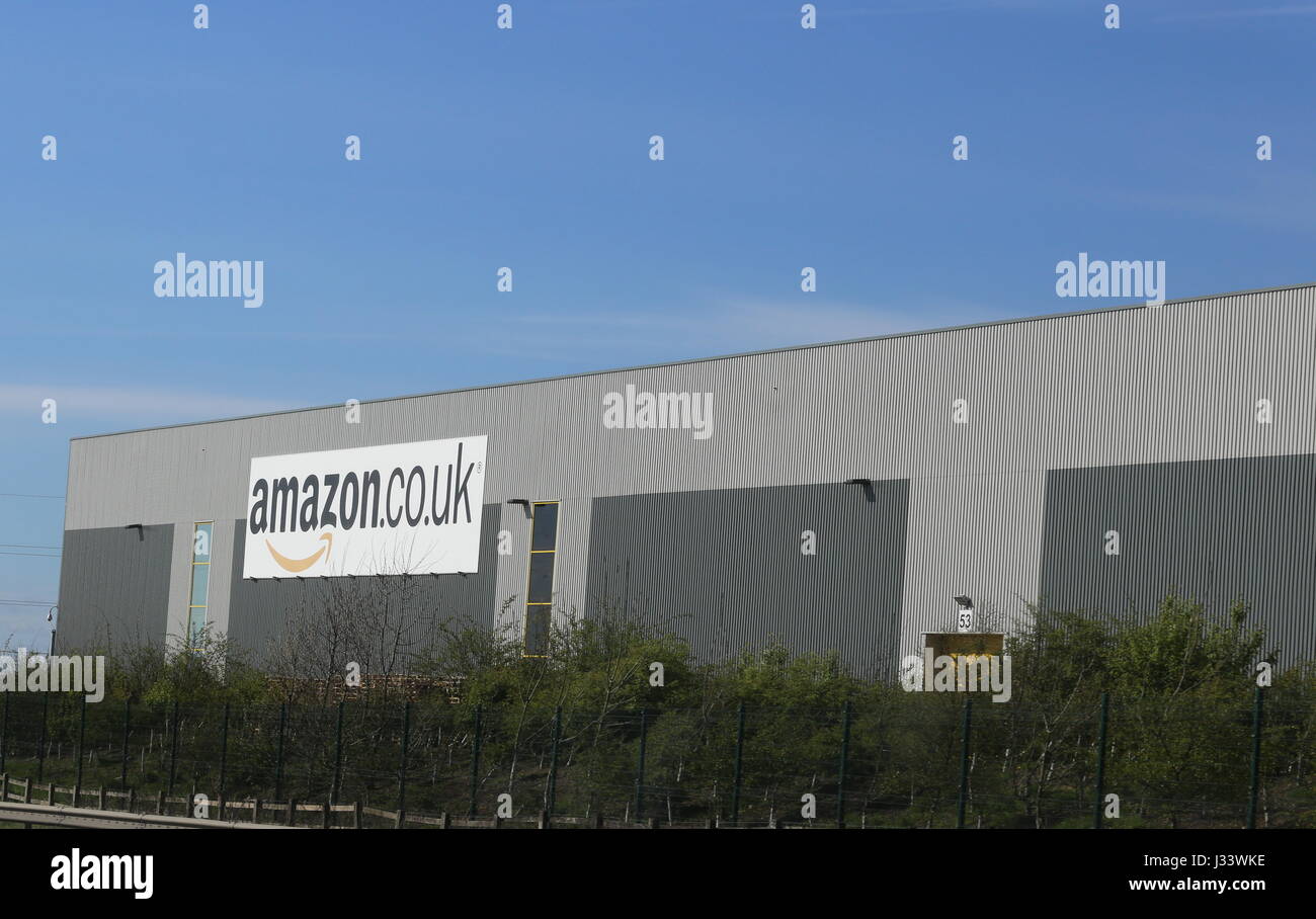 Centre de traitement amazon dunfermline Banque de photographies et d ...