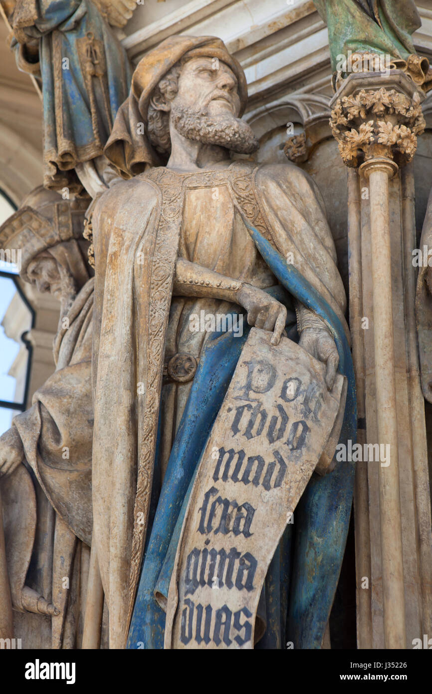 Le prophète Daniel décrit sur le puits de Moïse de Claus Sluter ...