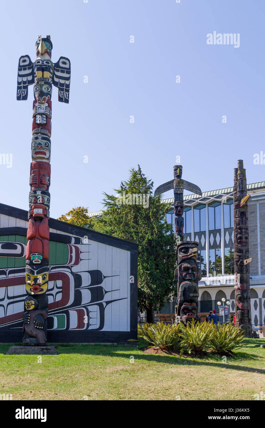 Totem Royal British Columbia Museum Banque d'image et photos - Alamy