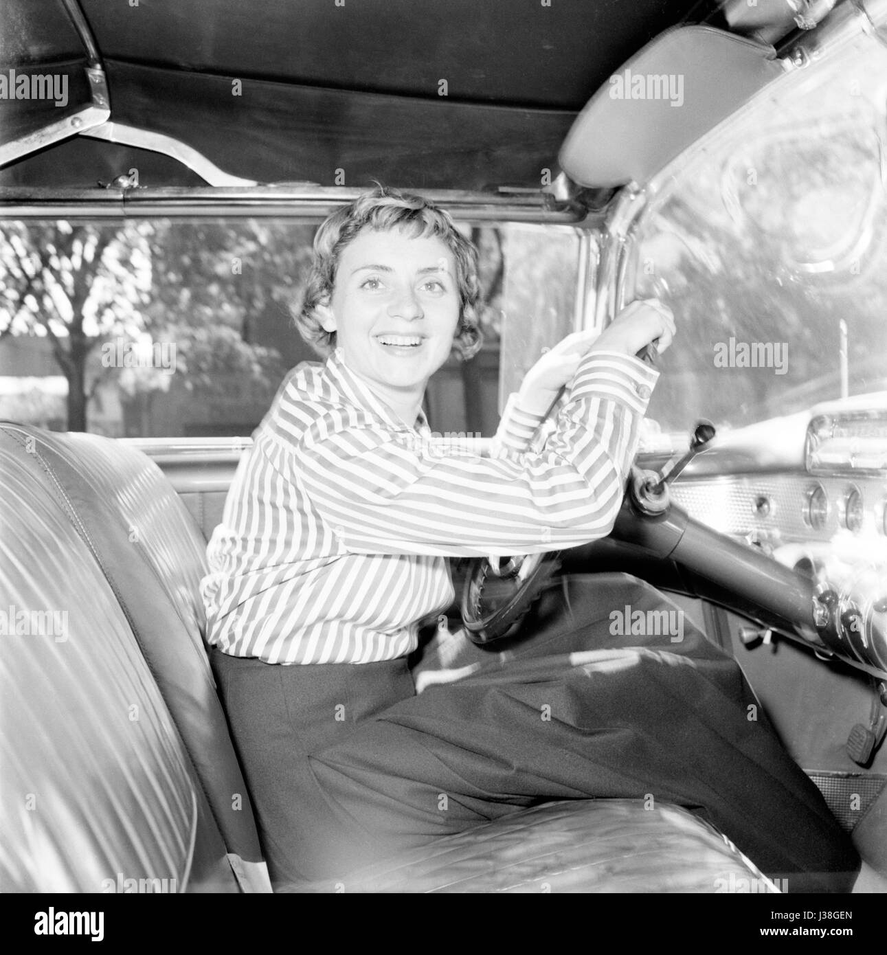 Annie cordy et voiture Banque de photographies et d’images à haute ...
