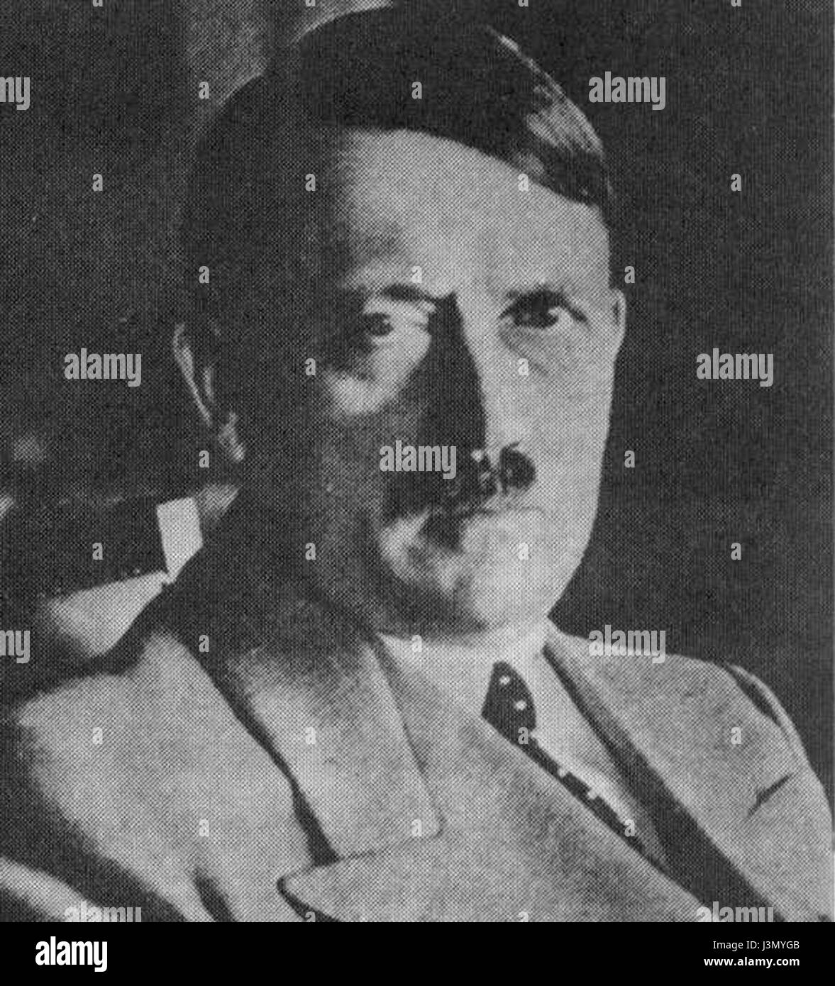 Cette photographie, prise en 1944, montre Adolf Hitler au cours des ...