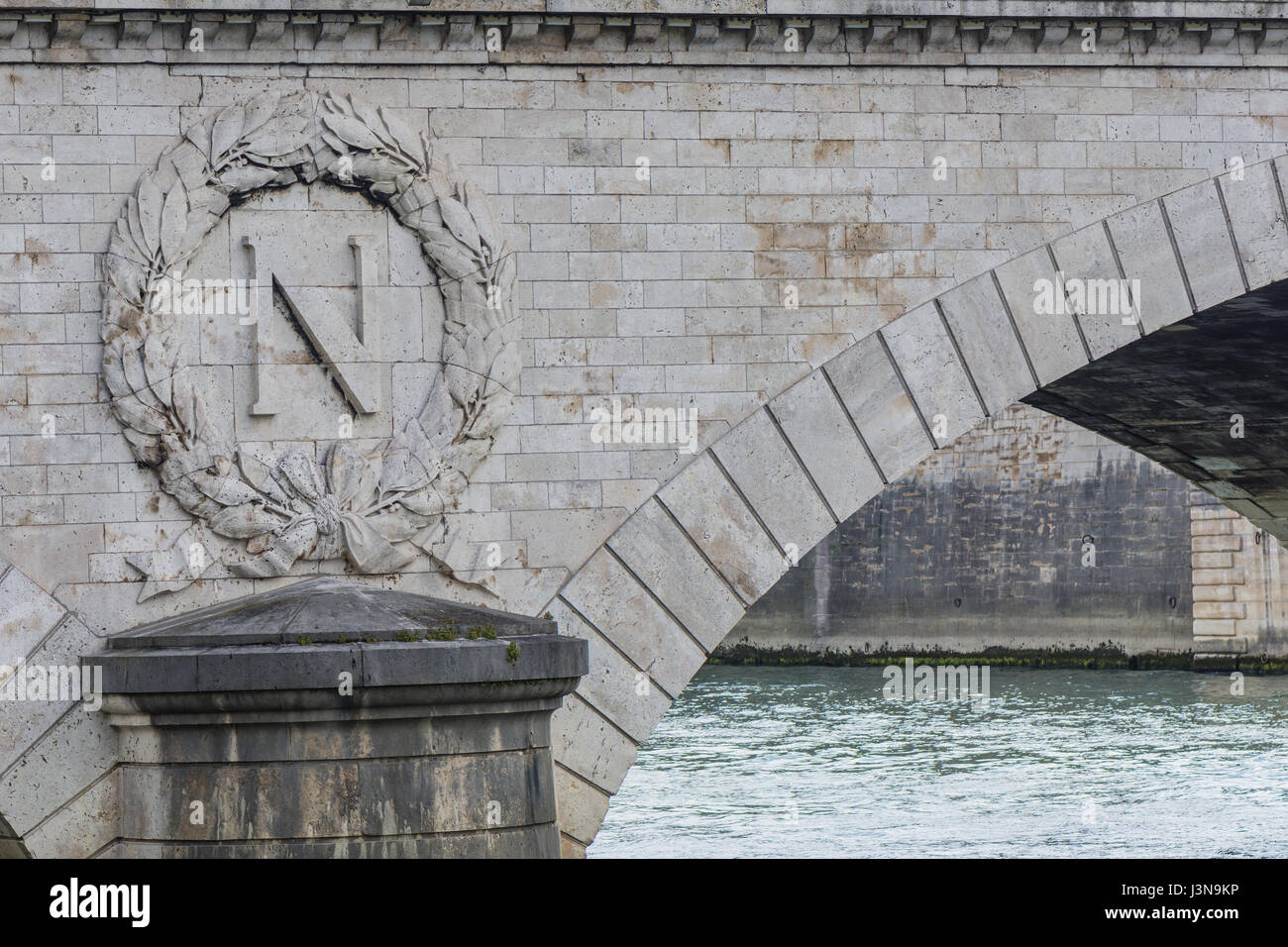 Pont de napoleon Banque de photographies et d’images à haute résolution ...