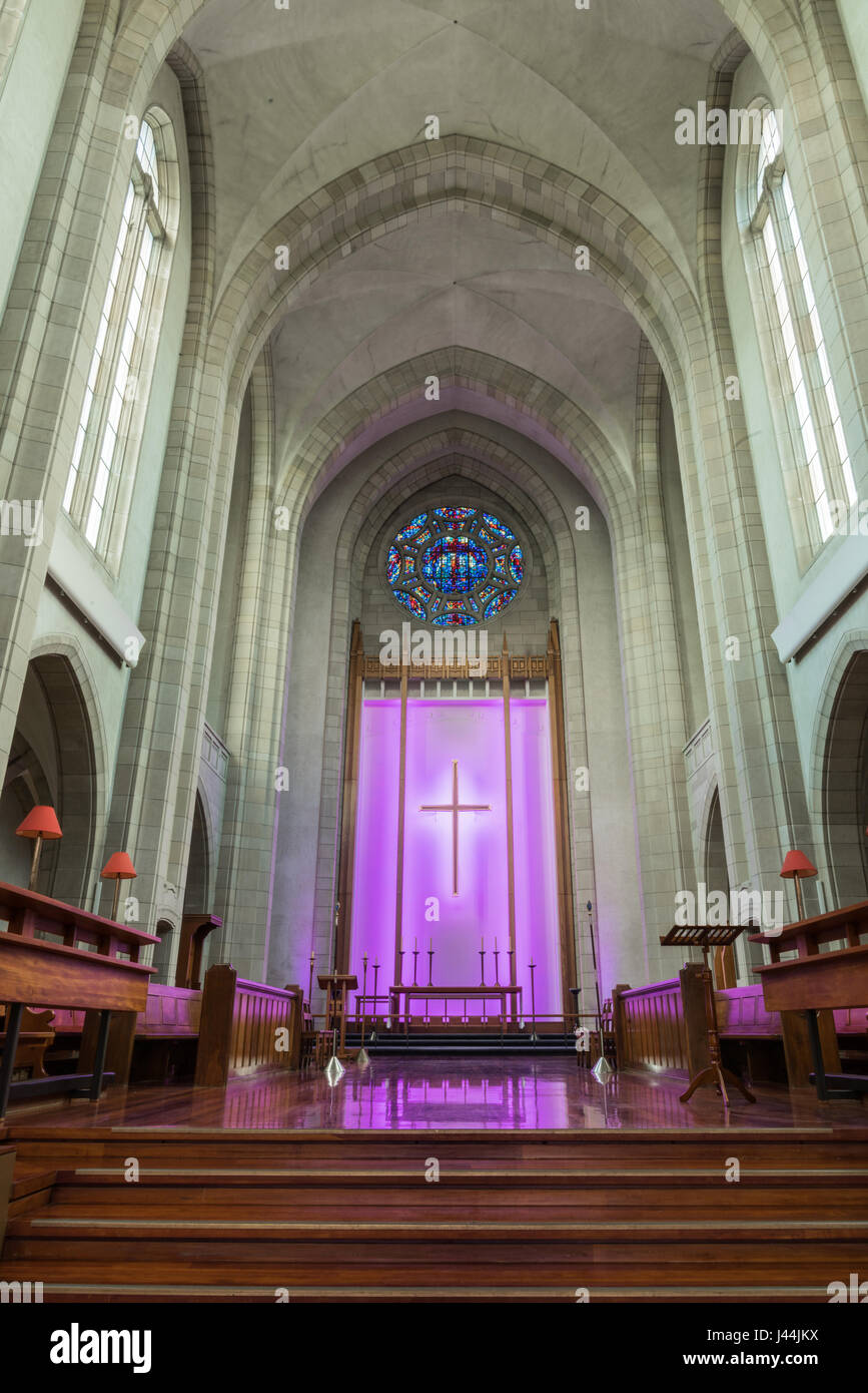 4 bancs en bois Banque d'image et photos - Alamy