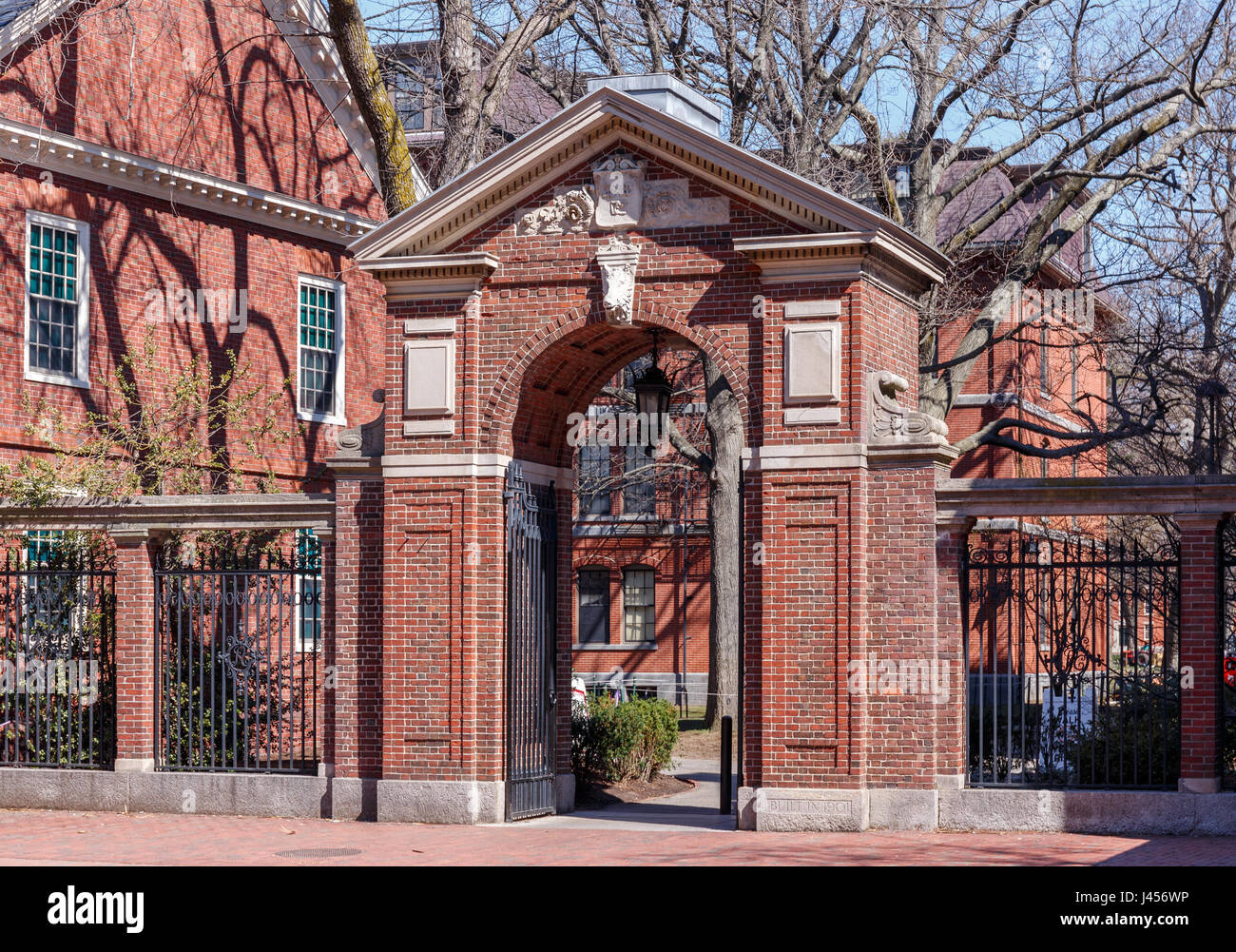 Harvard gate Banque de photographies et d’images à haute résolution - Alamy