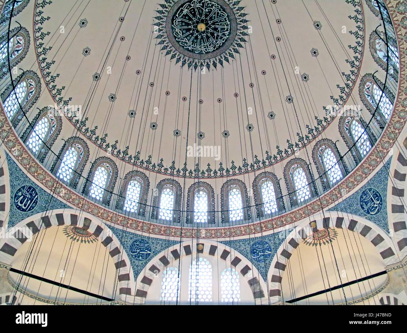 Rustem Pacha Mosquée a été conçu par le célèbre architecte ottoman ...