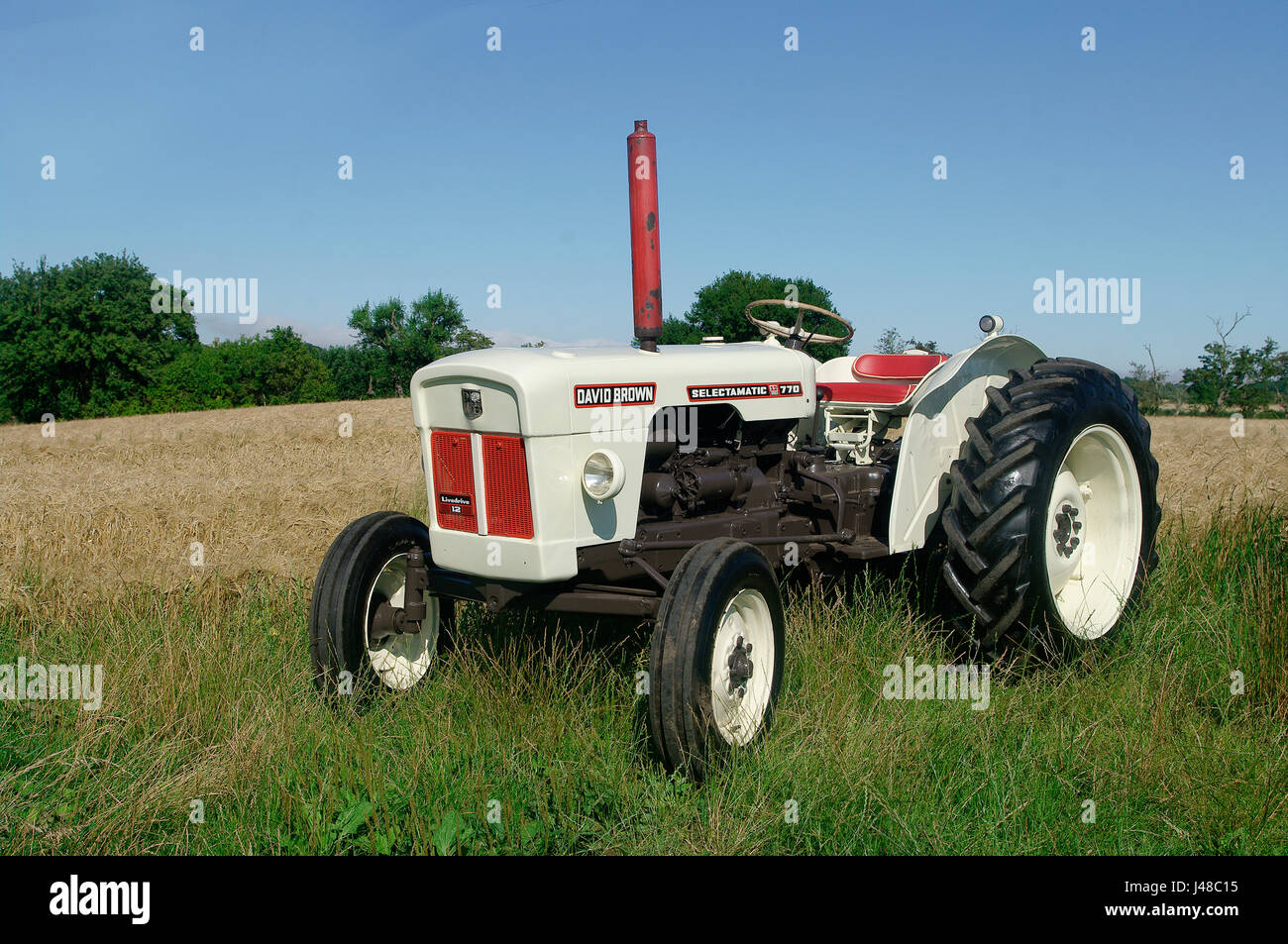 Modèle de tracteur classique Banque de photographies et d’images à haute résolution - Alamy