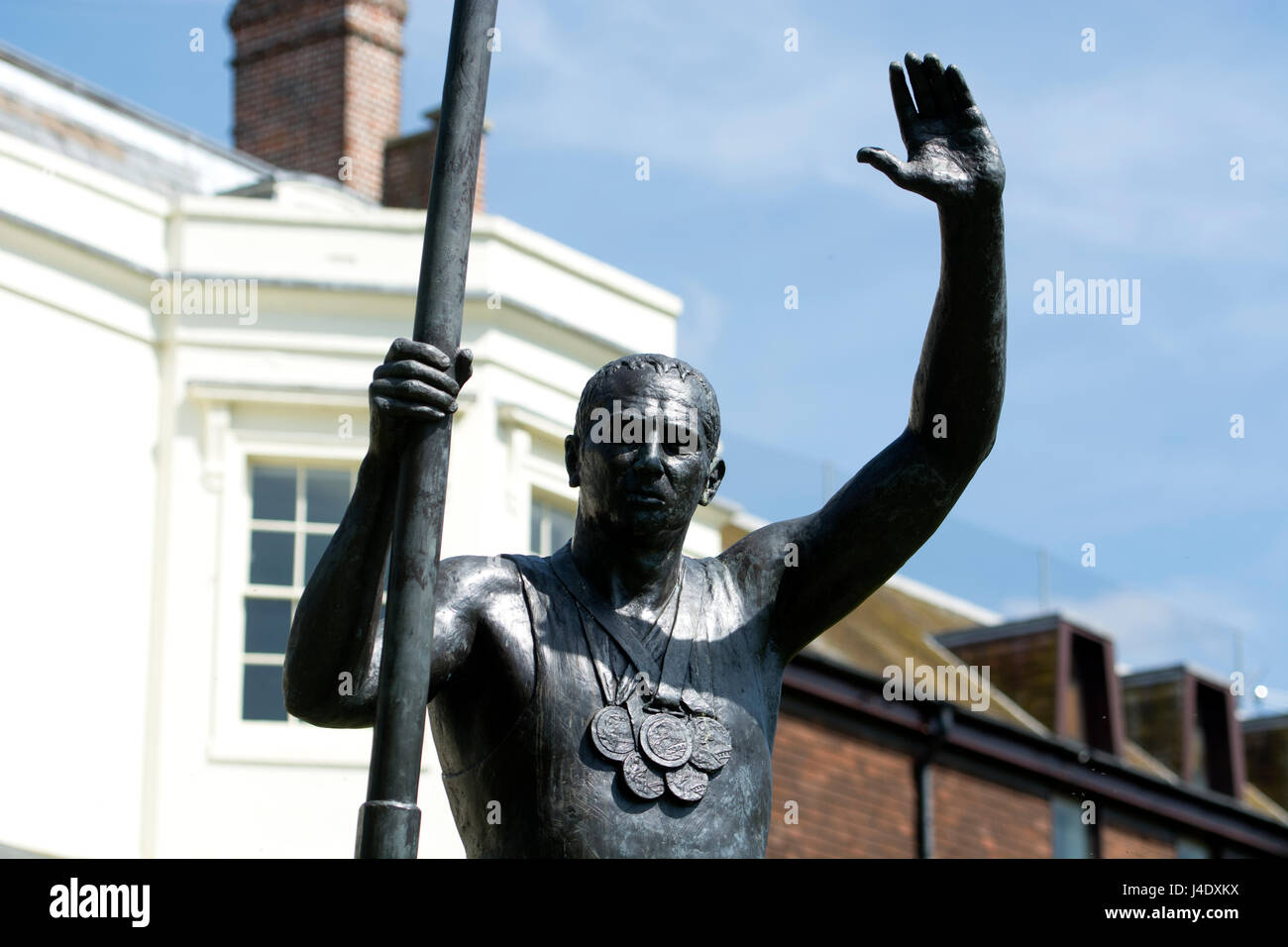 Statue en bronze de sir steve redgrave Banque de photographies et d ...
