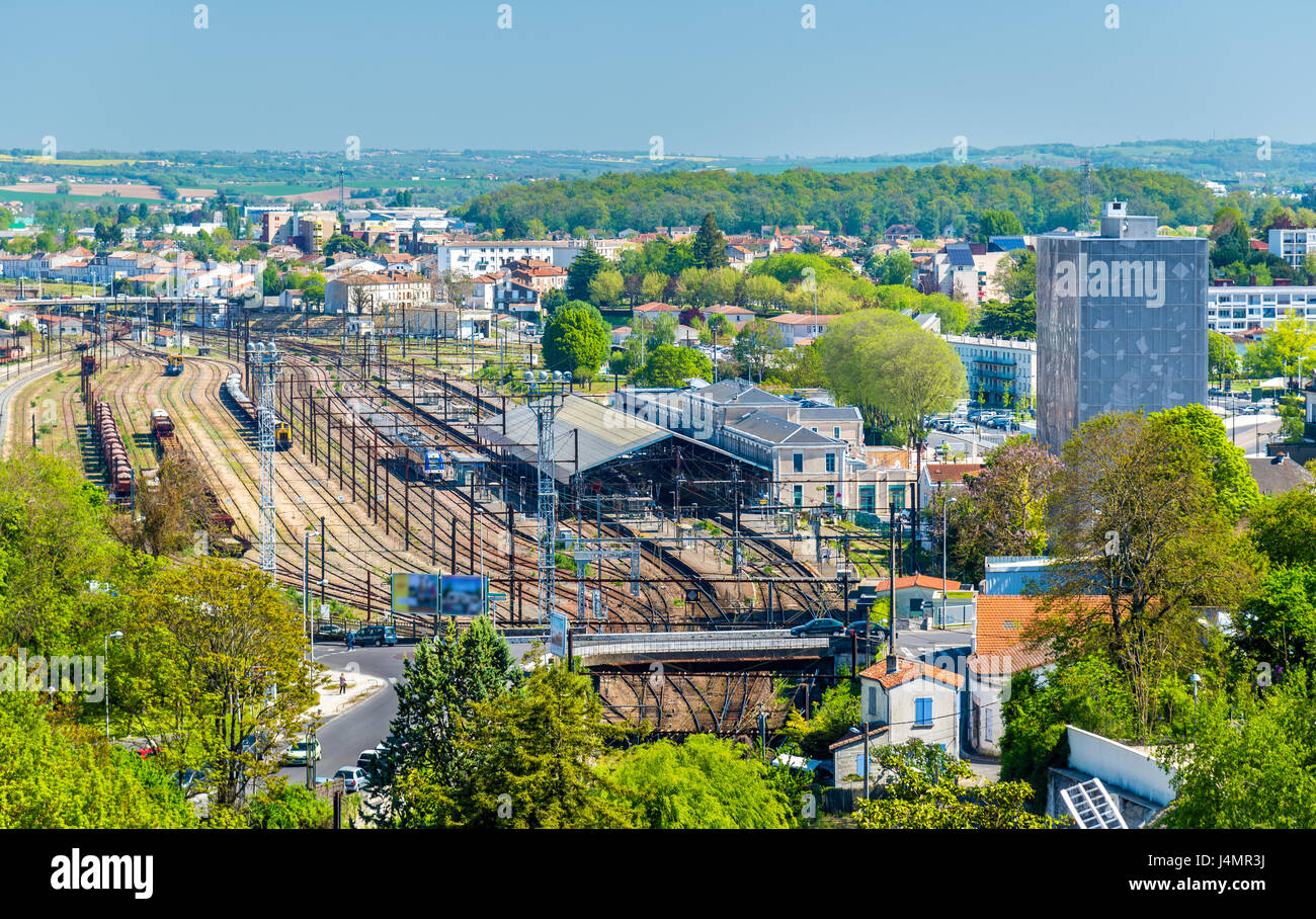 Train station of angouleme Banque de photographies et d’images à haute ...