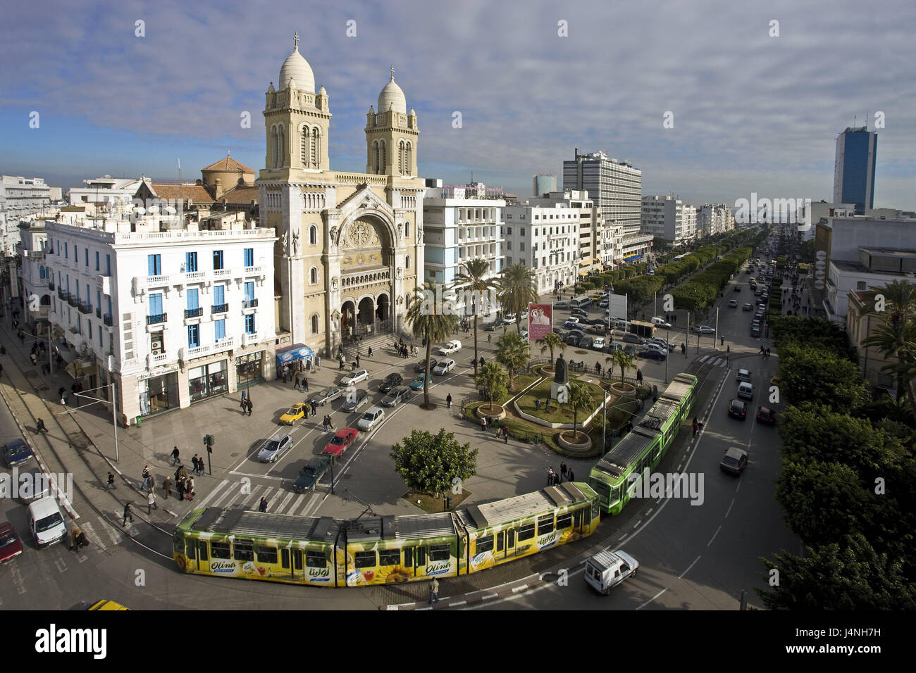 Avenue habib bourguiba tunis tunis Banque de photographies et d’images ...
